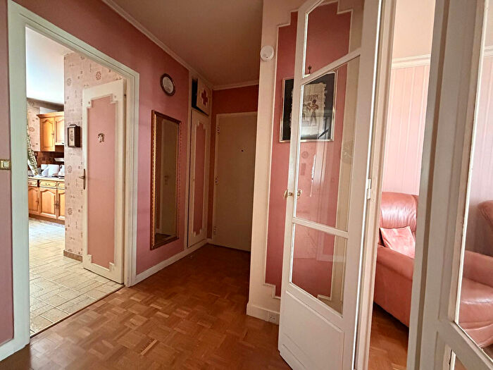 Paris 19ème, Secrétan, Jaurès : Appartement 3 pièces à vendre