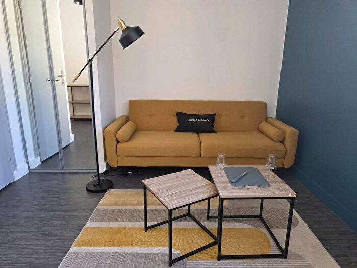 Appartement 1 pièce à louer à Barbâtre-Saint Remy-Verrerie, Reims
