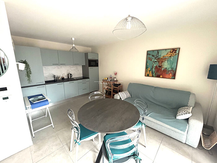 Appartement à vendre - Bagnères-de-Luchon - 3 pièces - 1 chambre