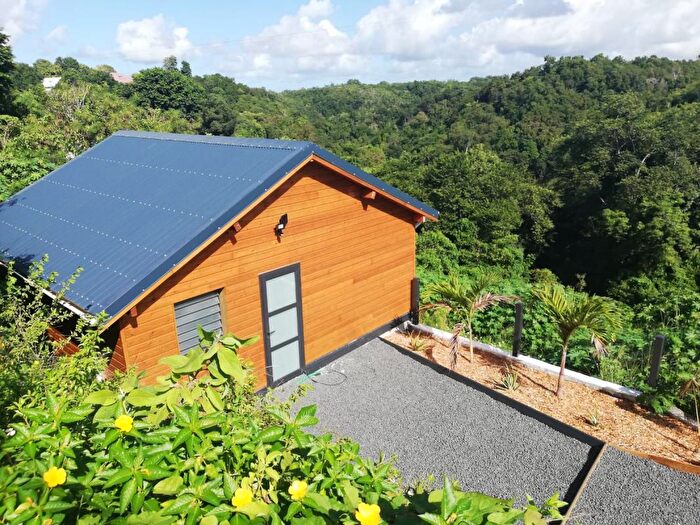 Maison à vendre - Le Gosier - 2 pièces - 1 chambre