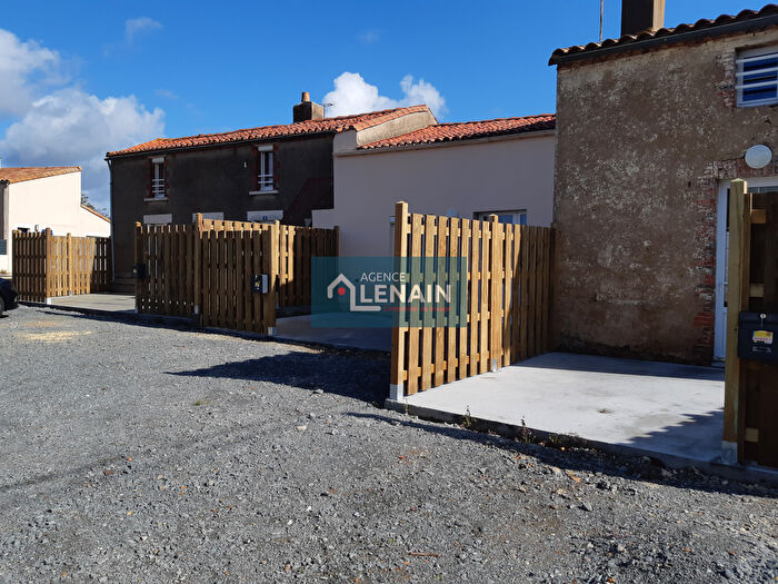 Maison à vendre - Les Herbiers, Donjon - 10 pièces - 6 chambres