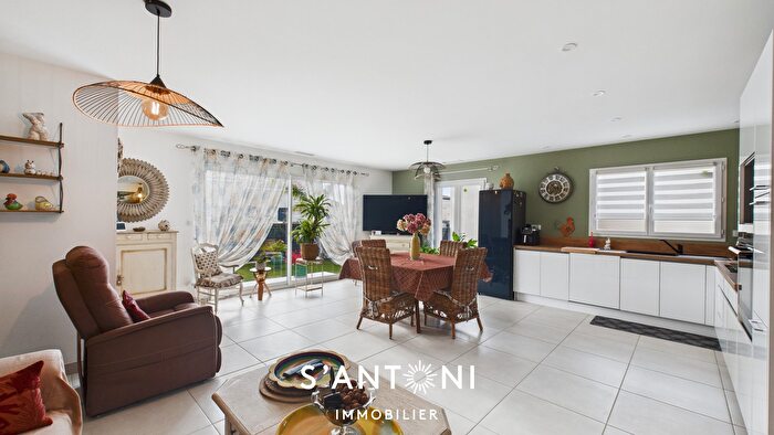 Maison à vendre - Sauvian - 4 pièces - 3 chambres