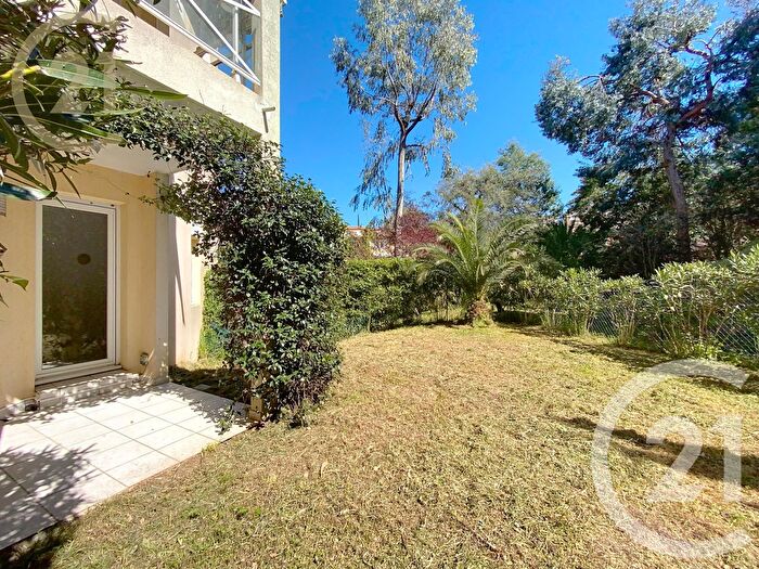 Cannes, Croix des Gardes : Appartement 4 pièces à vendre