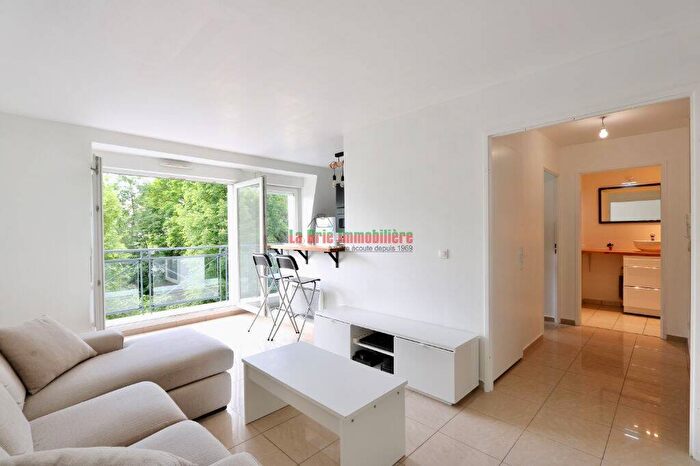 Appartement à louer - Le Centre, Boissy-Saint-Léger - 2 pièces - 1 chambre