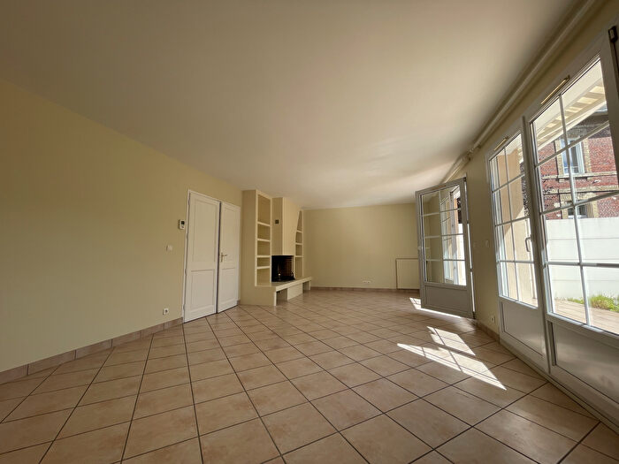 Maison à vendre - Compiègne - 8 pièces - 5 chambres