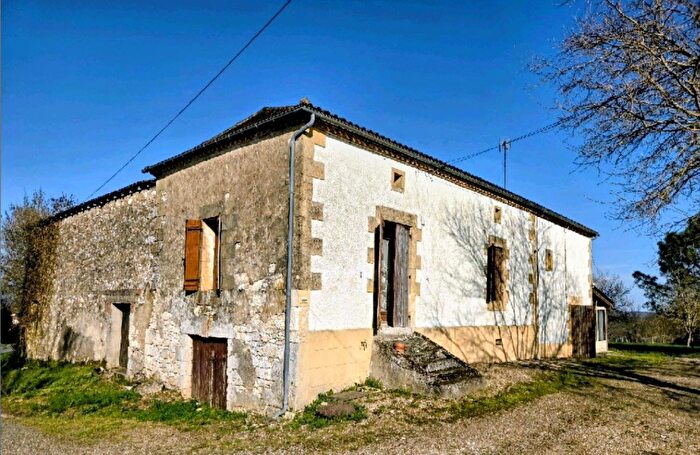 Maison à vendre - Saint-Nexans - 4 pièces - 3 chambres