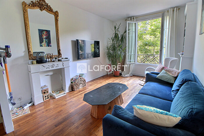 Appartement 3 pièces à vendre à Suresnes, Cité Jardins