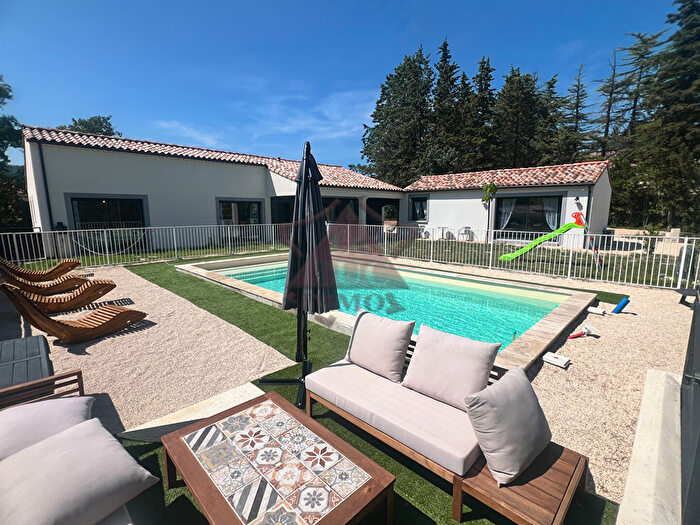 Maison 7 pièces à Saint-Ambroix, à vendre