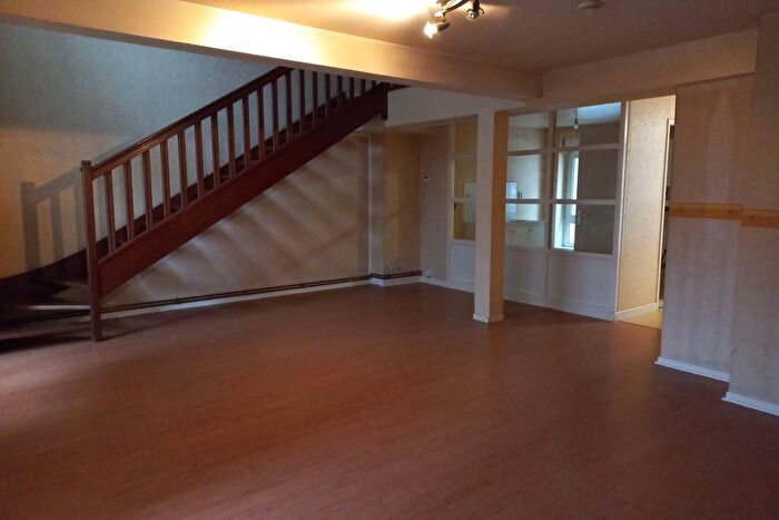 Appartement à vendre - Châlons-en-Champagne, Rive gauche - 4 pièces - 2 chambres