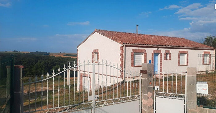 Maison à vendre - Saint-Agnan - 5 pièces - 4 chambres