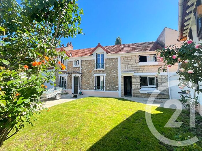 Maison 5 pièces à vendre - Pontault-Combault, Centre commercial