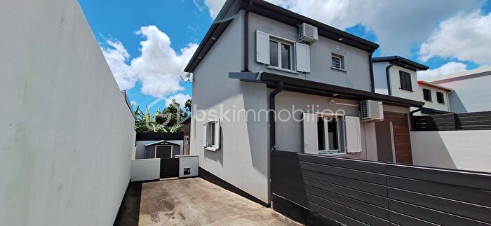 Maison à vendre - Sainte-Suzanne, Bagatelle - 4 pièces - 3 chambres