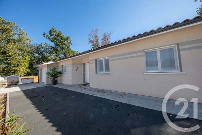 Le Pian-Médoc : Maison 5 pièces à vendre