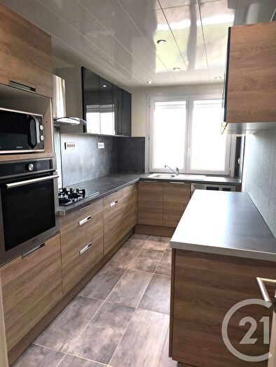 Appartement à vendre - Fagnières - 4 pièces - 2 chambres