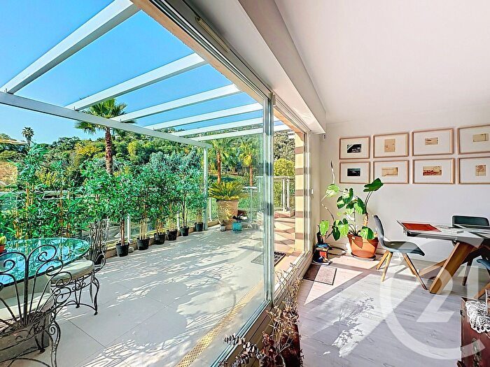 Appartement 5 pièces à Mandelieu-la-Napoule, Capitou, à vendre