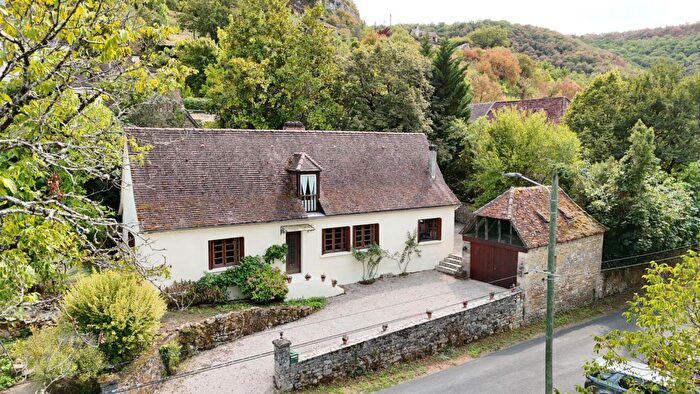 Maison à vendre - Vayrac - 7 pièces - 4 chambres