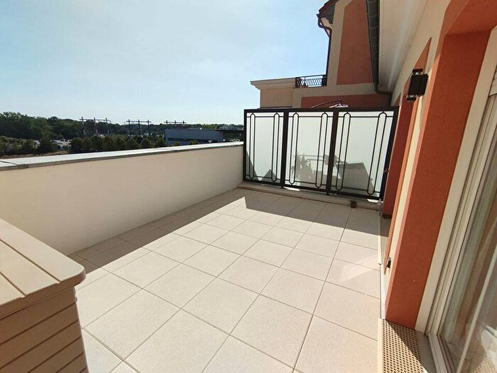 Appartement 5 pièces à louer à Anatole France, Le Plessis-Robinson
