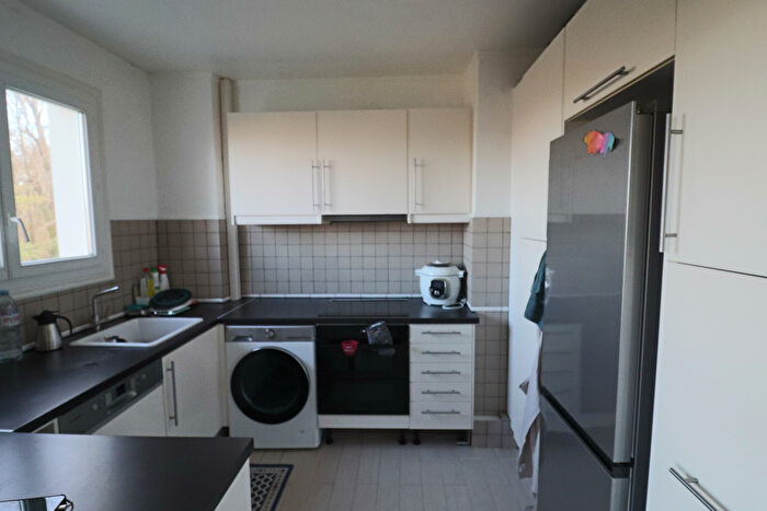 Appartement à vendre - Le Port-Marly - 4 pièces - 2 chambres