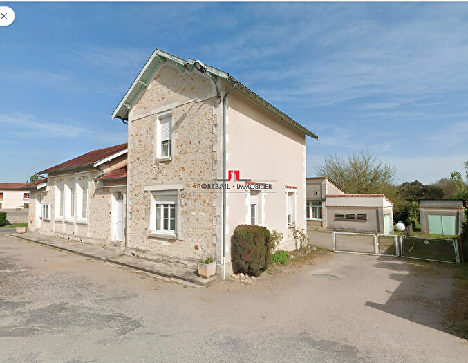 Maison 3 pièces à louer - Bedenac