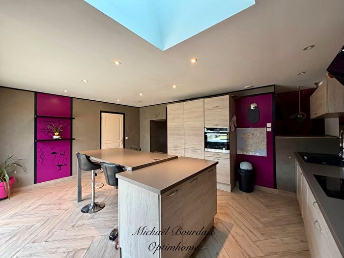 Maison à vendre - Breil - 6 pièces - 4 chambres