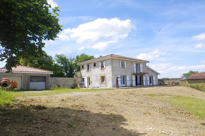 Maison 5 pièces à vendre à Peyrusse-Vieille
