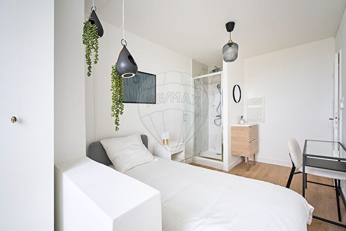 Appartement à louer - Mérignac, Bourranville - 6 pièces - 5 chambres