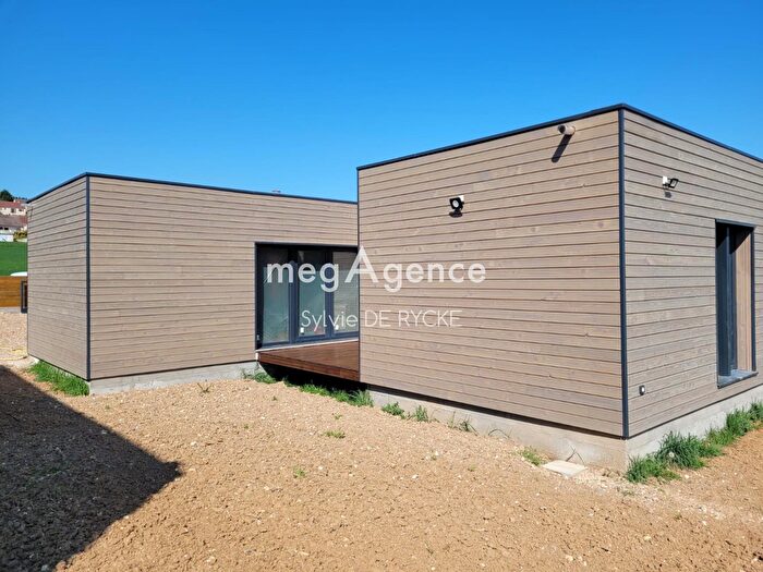 Maison à vendre - Sergines - 4 pièces - 3 chambres