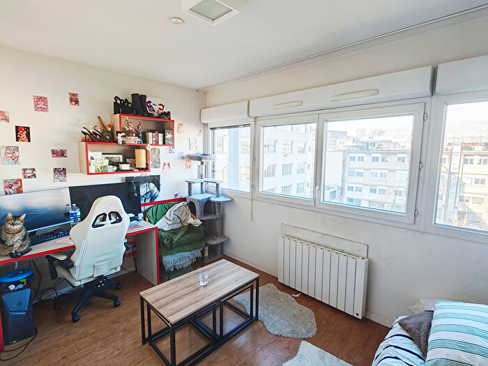 Appartement à vendre - Lyon e , Monchat - 1 pièce