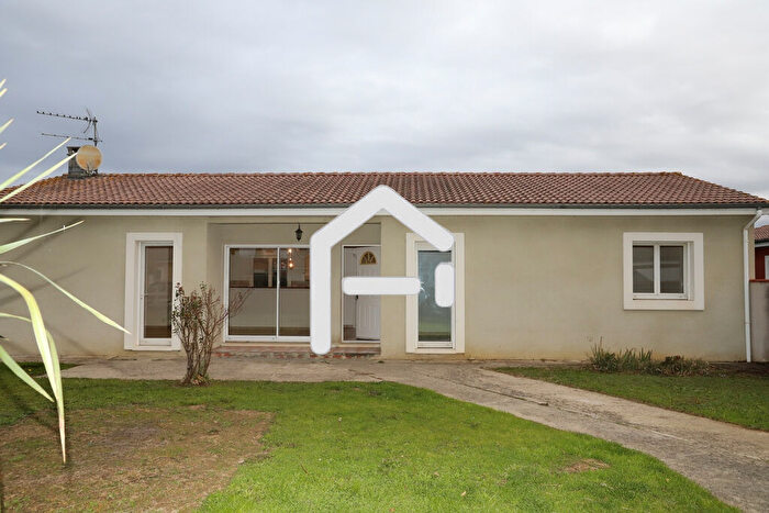 Maison à vendre - La Tour-du-Crieu - 4 pièces - 3 chambres