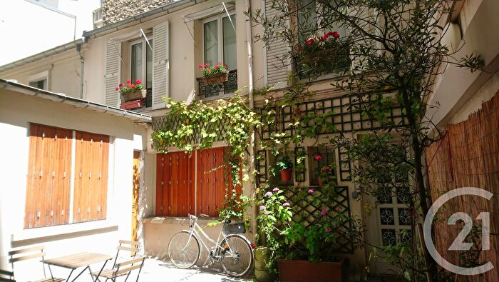 Appartement à vendre - Paris e , La Fourche, Guy Moquet - 3 pièces - 2 chambres