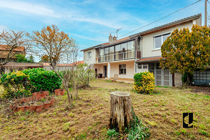 Maison à vendre - Pouilly-les-Nonains - 5 pièces - 3 chambres