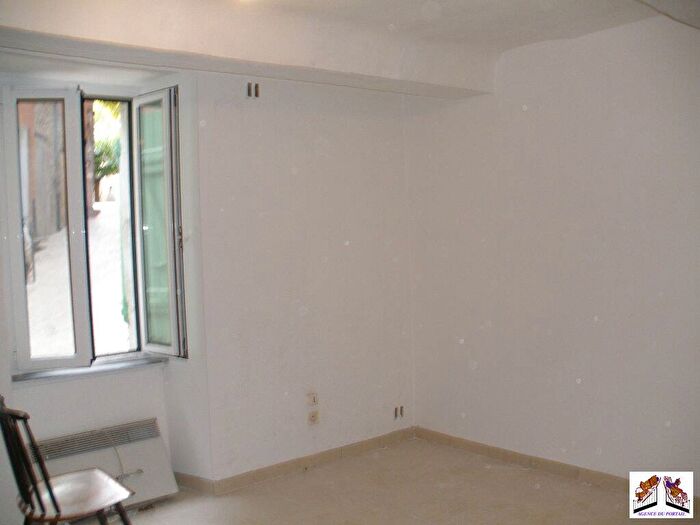 Appartement à louer - Rians - 1 pièce