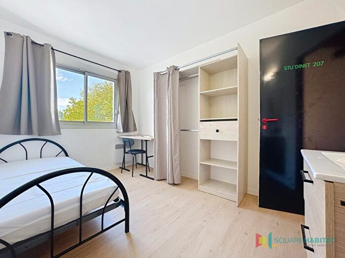 Appartement à louer - Quartiers Nord-Ouest, Villejean - 1 pièce - 1 chambre