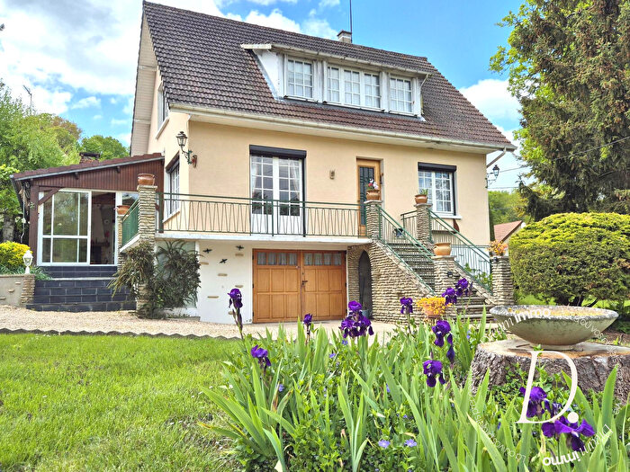 Maison 5 pièces à Blaru, à vendre