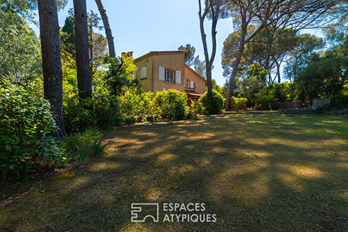 Maison 7 pièces à Castelnau-le-Lez, Mendras, Zone d'activité La Garrigue, à vendre
