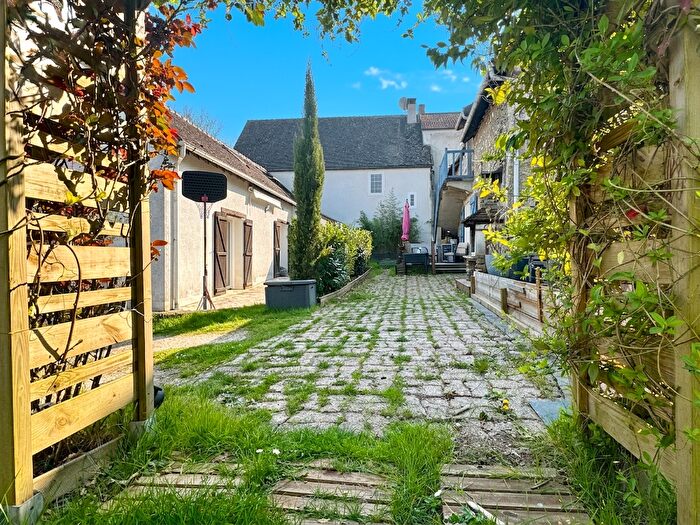 Maison à vendre - Tigeaux - 6 pièces - 2 chambres