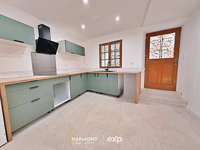 Maison à vendre - Jouques - 5 pièces - 3 chambres