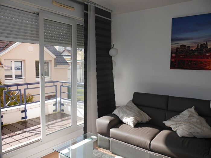 Appartement à louer - Gare, Saint-Gratien - 2 pièces - 1 chambre