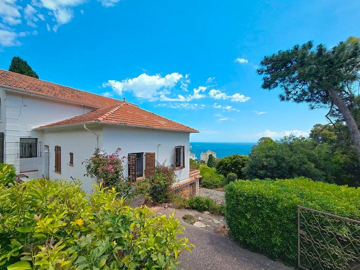 Maison 5 pièces à louer - Le Dramont-Agay-Anthéor-Le Trayas, Saint-Raphaël
