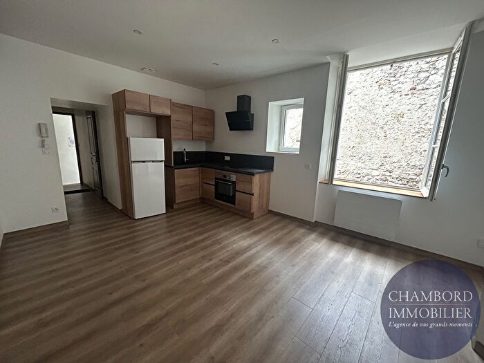 Appartement à louer - Blois, Centre-ville - 2 pièces - 1 chambre