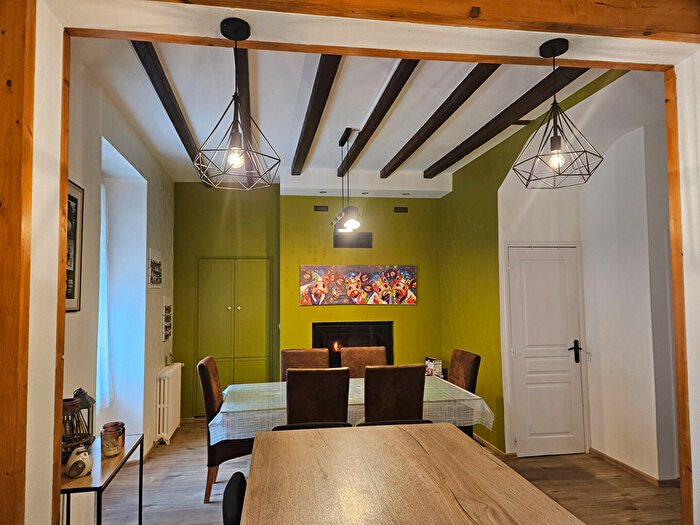 Maison à vendre - Durtal - 7 pièces - 5 chambres