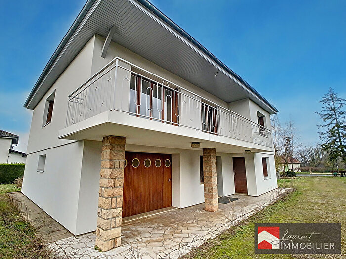 Maison à vendre - Saint-Bénigne - 6 pièces - 3 chambres