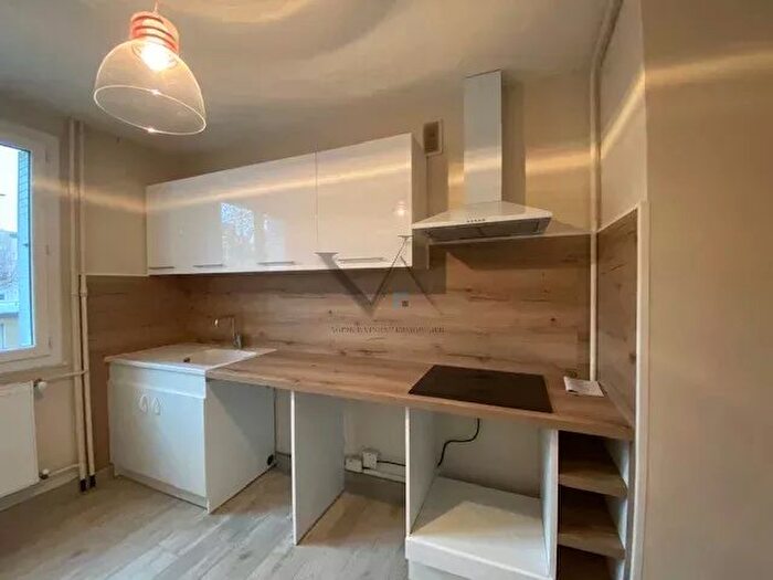 Appartement 3 pièces à Montélimar, Centre-ville, à louer