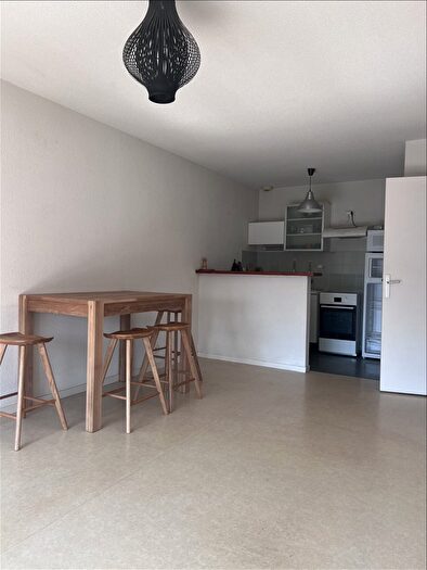 Appartement à louer - La Teste-de-Buch, Centre-ville - 2 pièces - 1 chambre