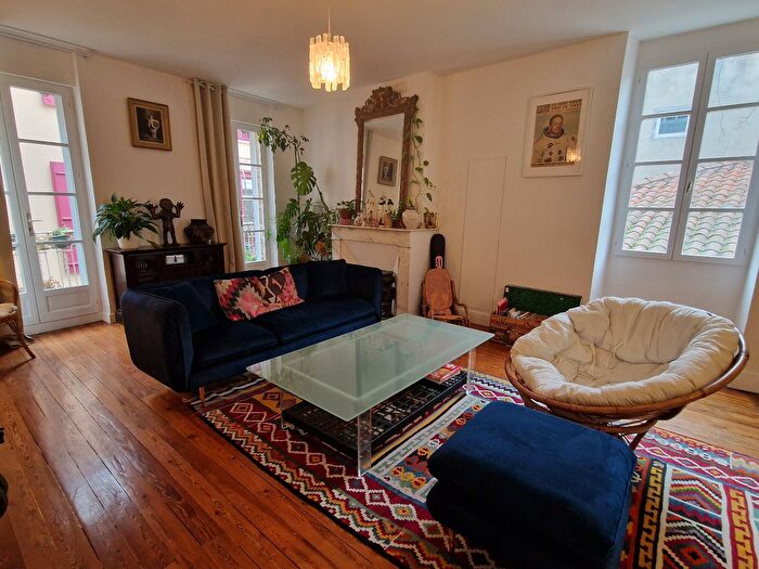 Maison à vendre - Foix - 8 pièces - 4 chambres