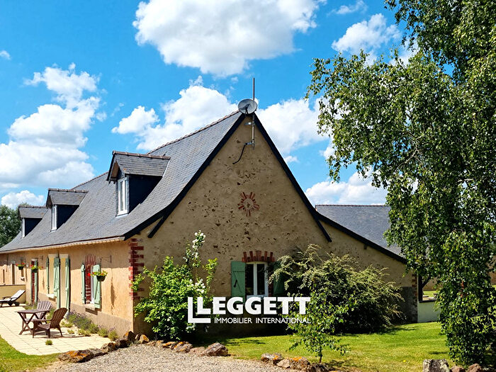 Chemazé : Maison 15 pièces à vendre
