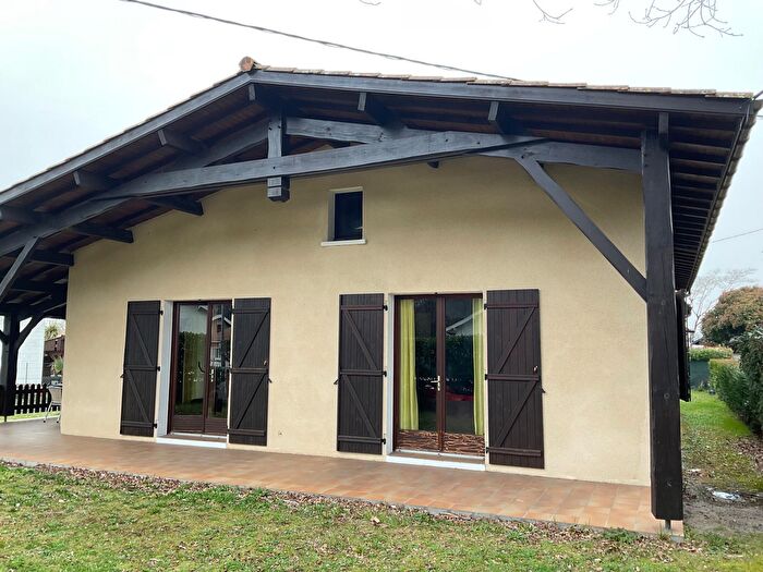 Maison à vendre - Biganos - 4 pièces - 3 chambres