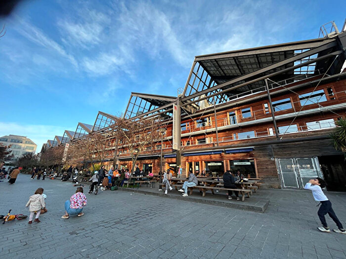 Appartement à vendre - Paris e , La Chapelle, Marx Dormoy - 3 pièces - 1 chambre