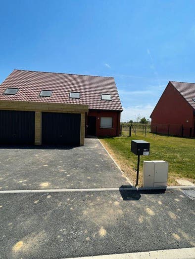 Ribécourt-Dreslincourt : Maison 4 pièces à louer