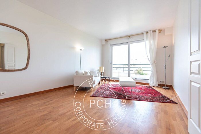 Vaillant-Sembat, Boulogne-Billancourt : Appartement 3 pièces à louer